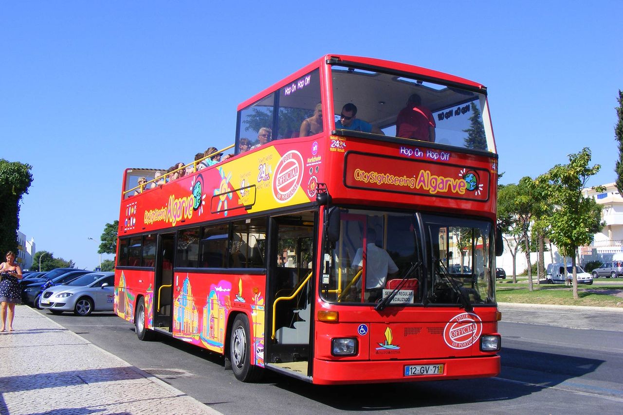 Hop-On Hop-Off Bus Albufeira | Official City Sightseeing© Tour 2018