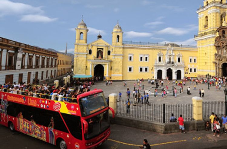 Lima Hop-On Hop-Off Tours & Attractions | City Sightseeing©